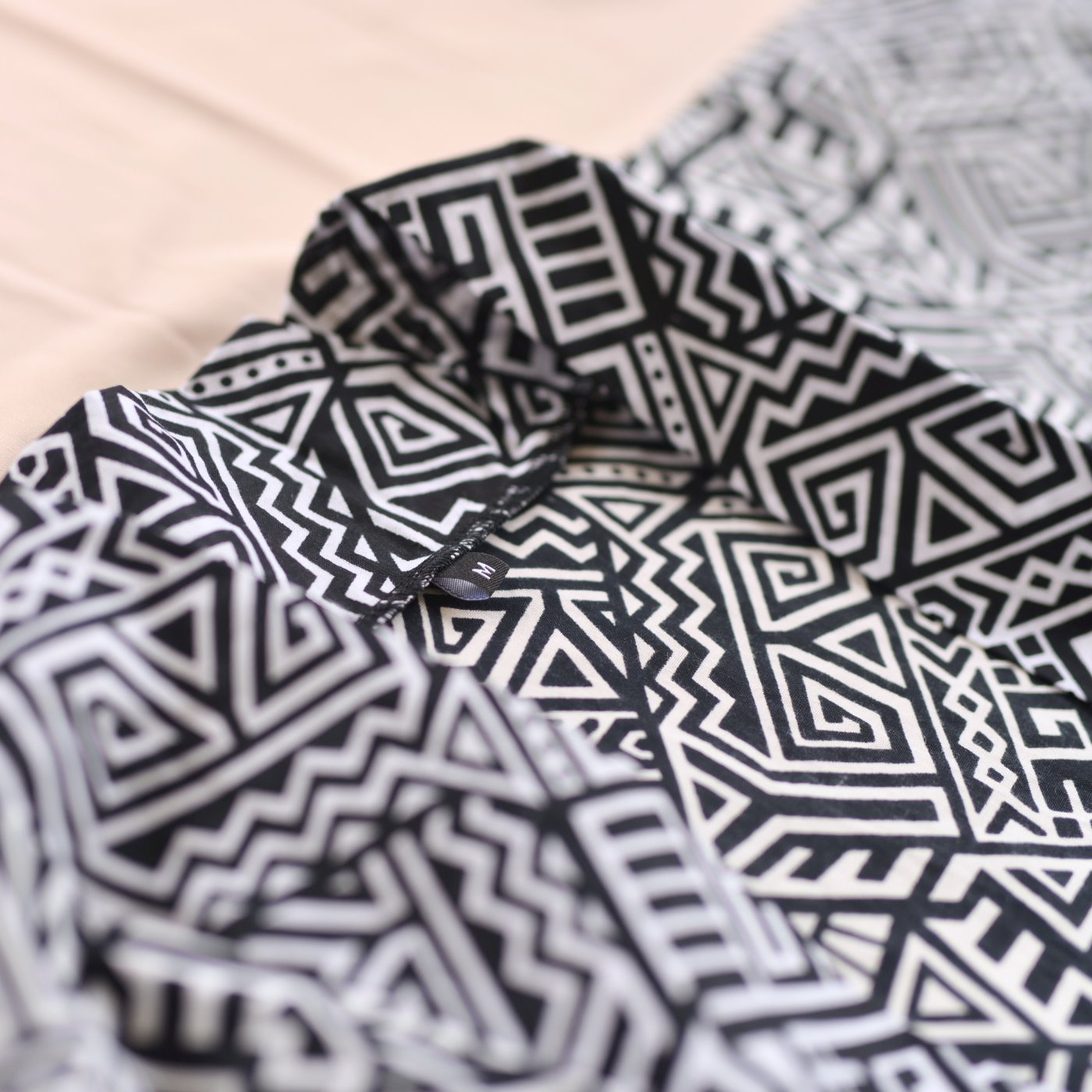 The Wasis Wax Print Robe – DIOP